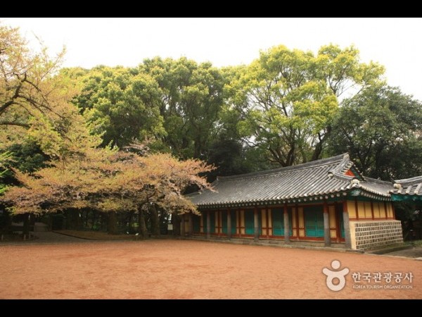 Samseonghyeol | 제주 삼성혈 : TRIPPOSE