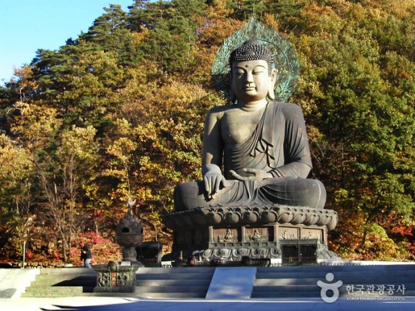 Sinheungsa Temple (Seoraksan) | Seoraksan : TRIPPOSE