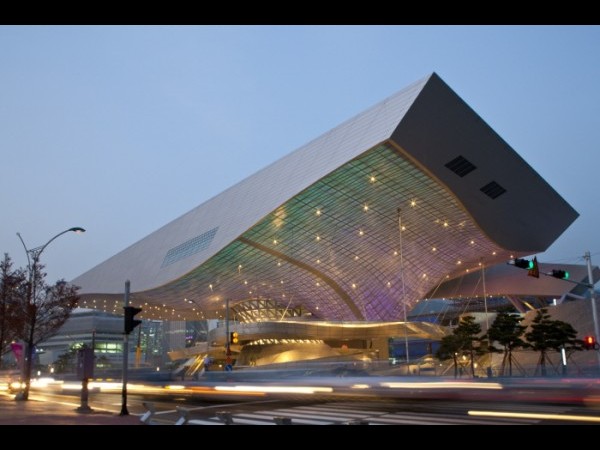 Busan Cinema Center | 영화의전당 : TRIPPOSE