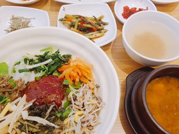 Sawore Boribap - Apgujeong Branch | 사월에보리밥 : TRIPPOSE