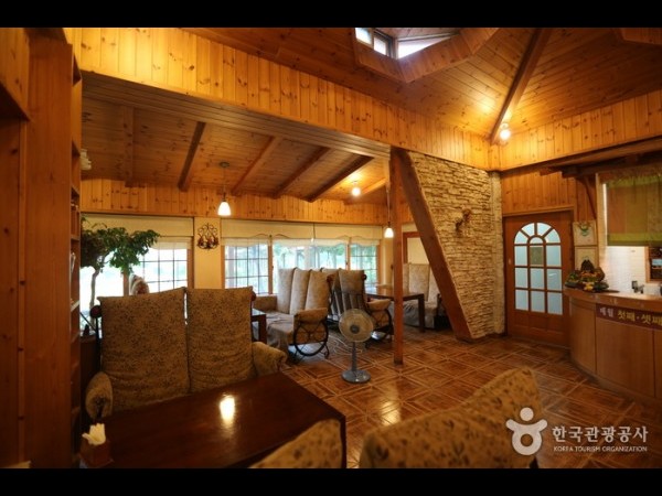 Sanmaru | 산마루 : TRIPPOSE