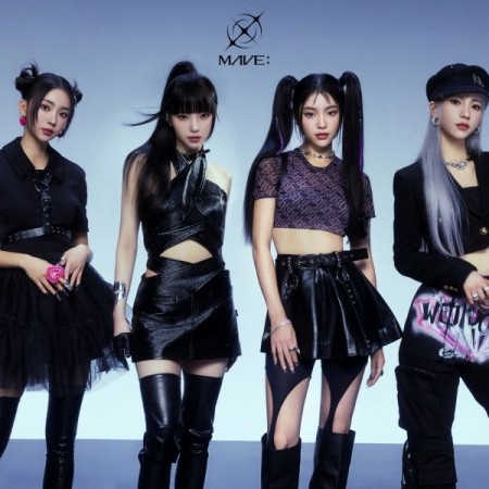 Metaverse Entertainment's first idol group, 'MAVE:', officially debuts ...